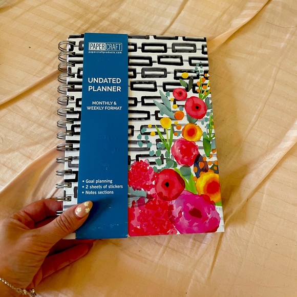 Office | Nwt Undated Planner | Poshmark